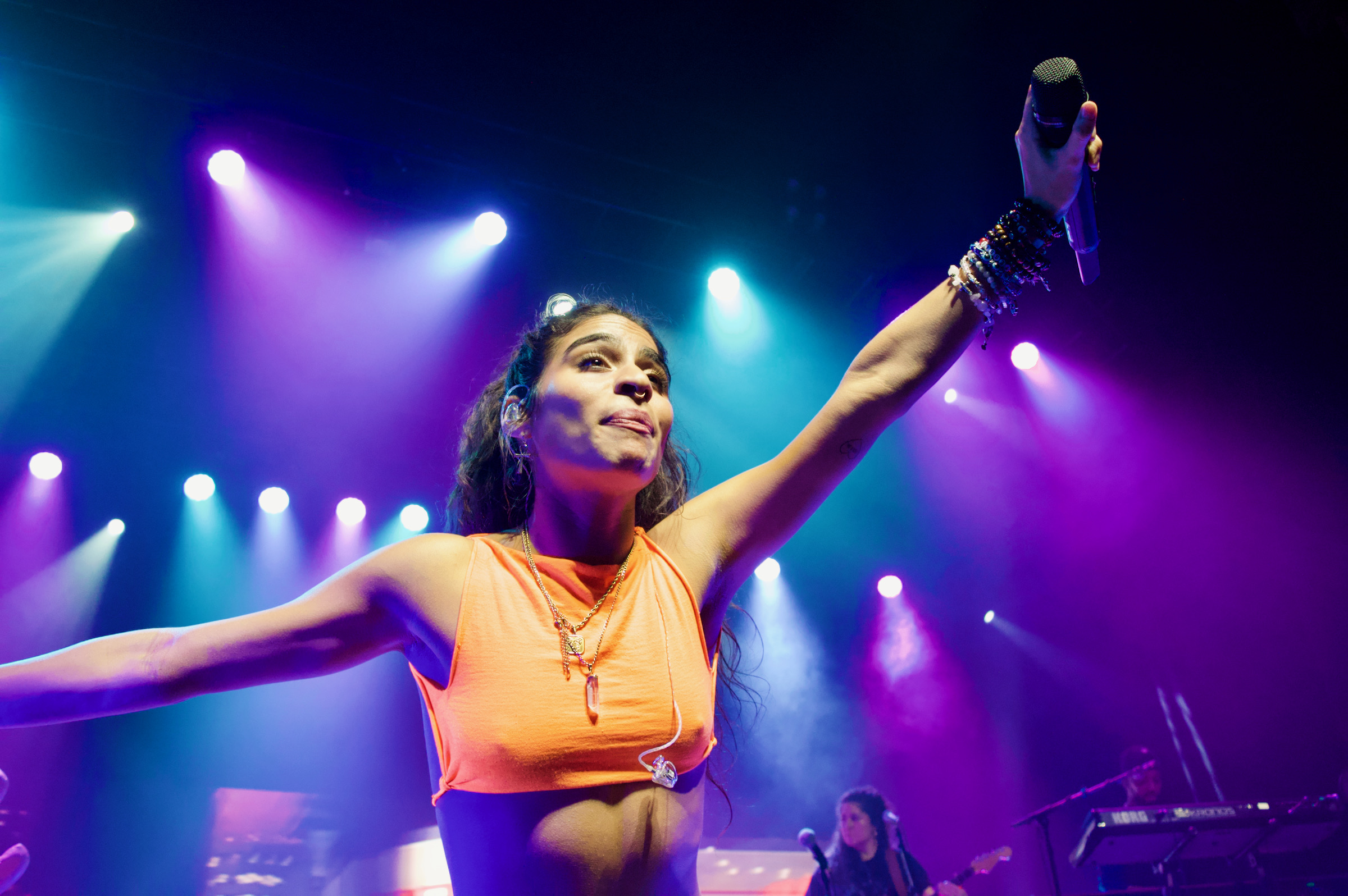 [Photos] Jessie Reyez Brings Yessie Tour to Detroit With Guests Leila ...